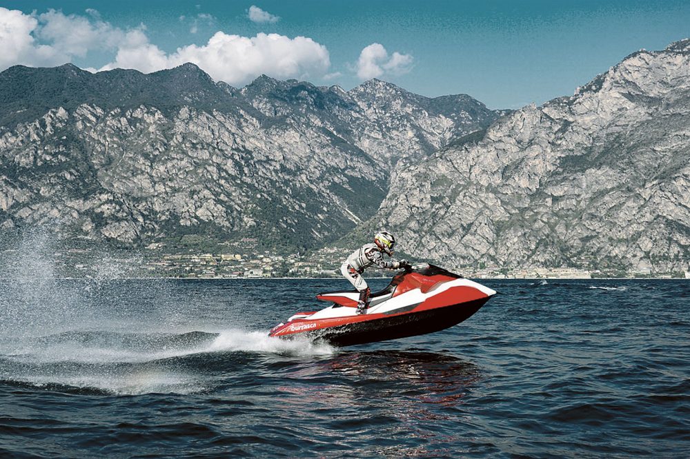 Video: Five High-End Personal Watercraft Inventions - The Watercraft ...