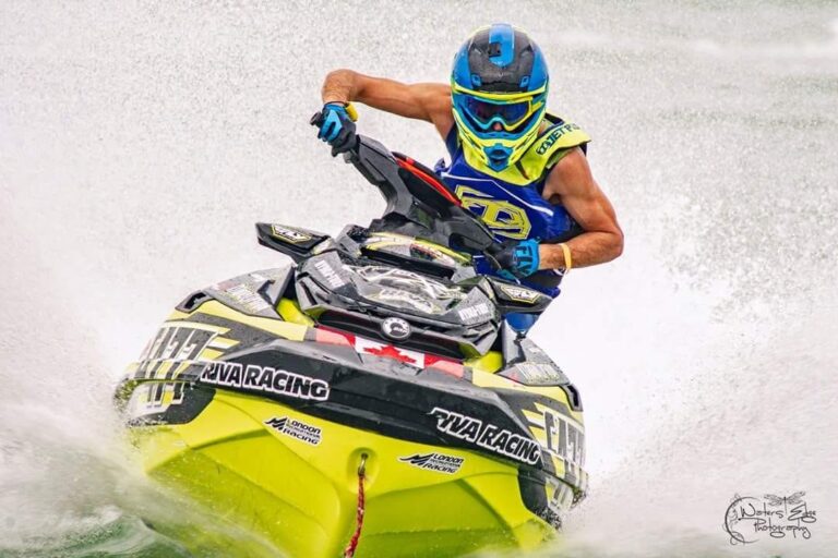 JETX Race Team: Excellence From the Top, Down - The Watercraft Journal ...
